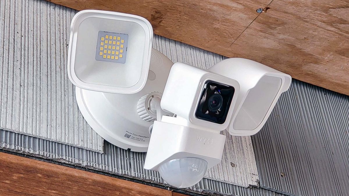 Wyze Cam Floodlight review | Tom's Guide