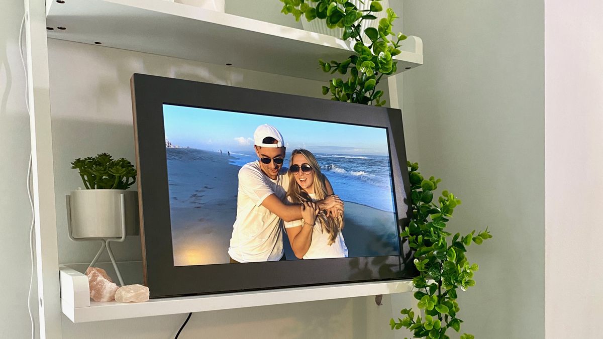 The best digital photo frames in 2025 | Tom's Guide
