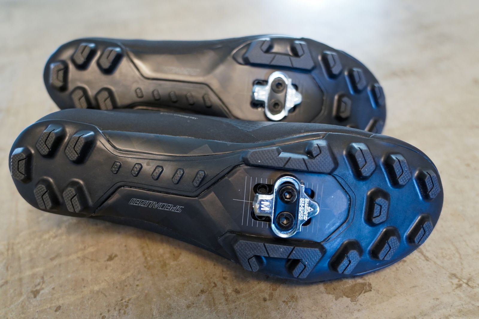 A first look at Specialized's revamped family of Recon off-road shoes ...