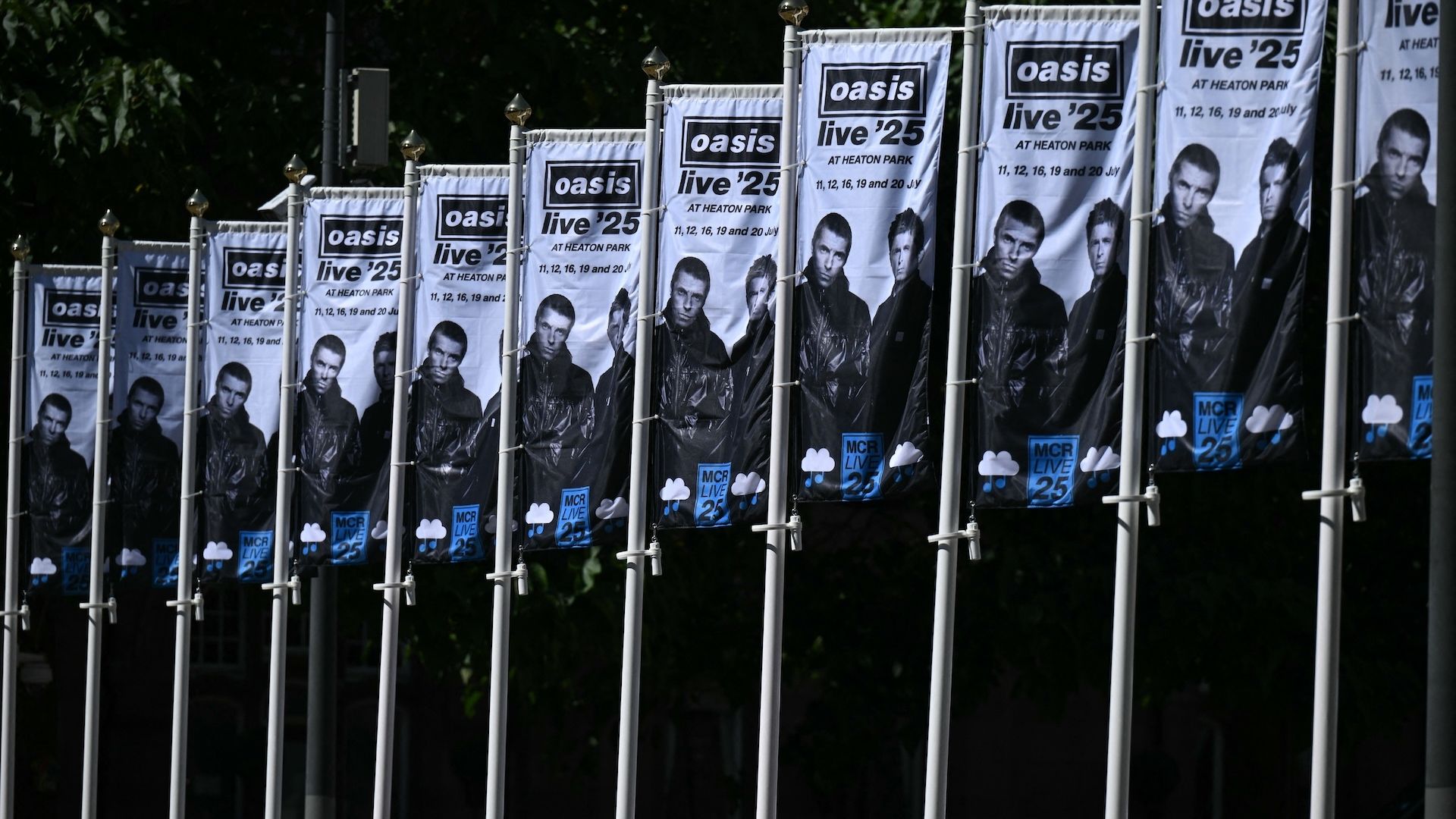 Oasis London Wembley Stadium Shows: Stage times, support act, set lists ...
