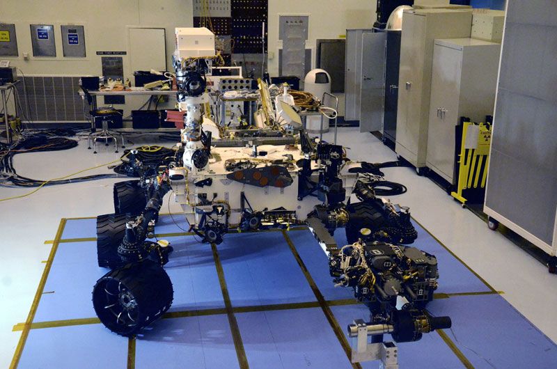 NASA's Huge Mars Rover Curiosity: 11 Amazing Facts | Space