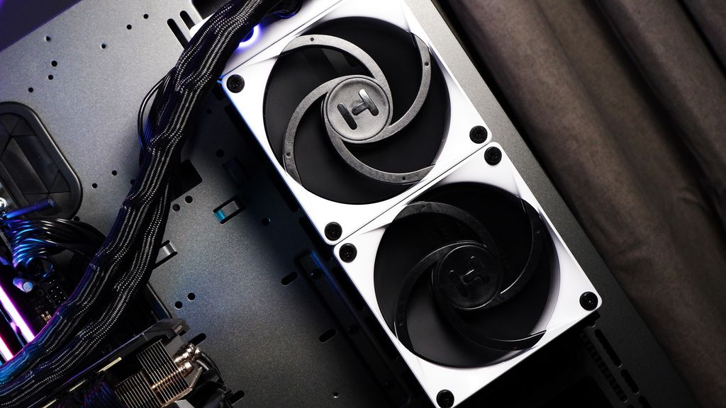 Hyte Thicc Q60 AIO cooler review | PC Gamer