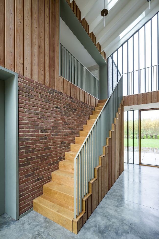 Half Wall Panelling Ideas: 12 Ways to Introduce Wainscoting | Homebuilding