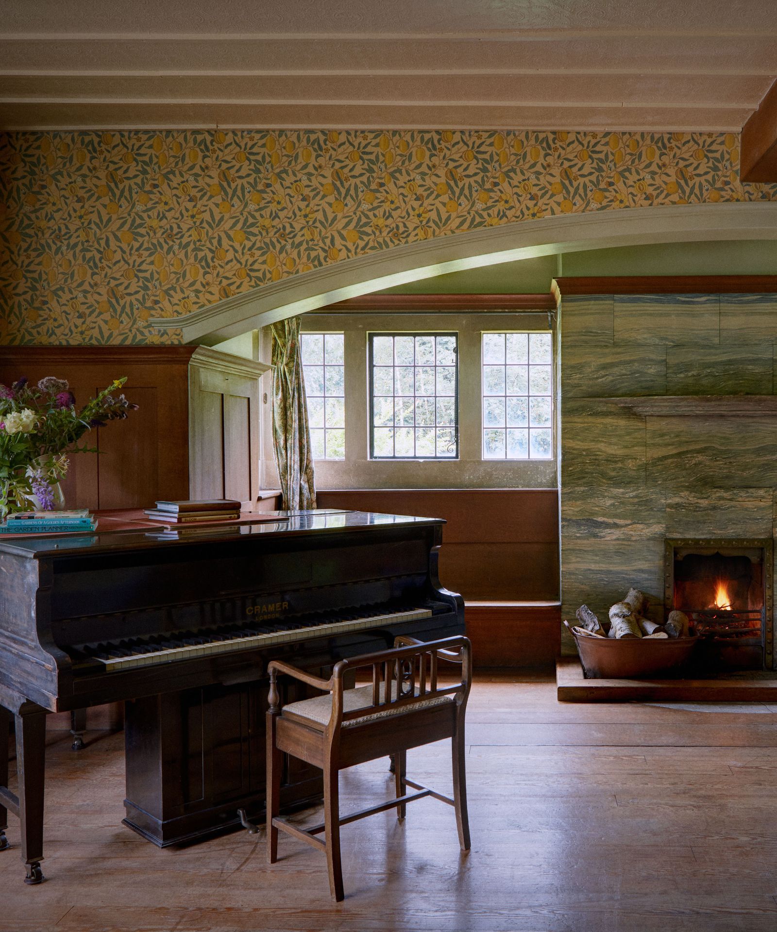 The house from Netflix’s 'The Dig' is listed for £8 million | Homes and ...