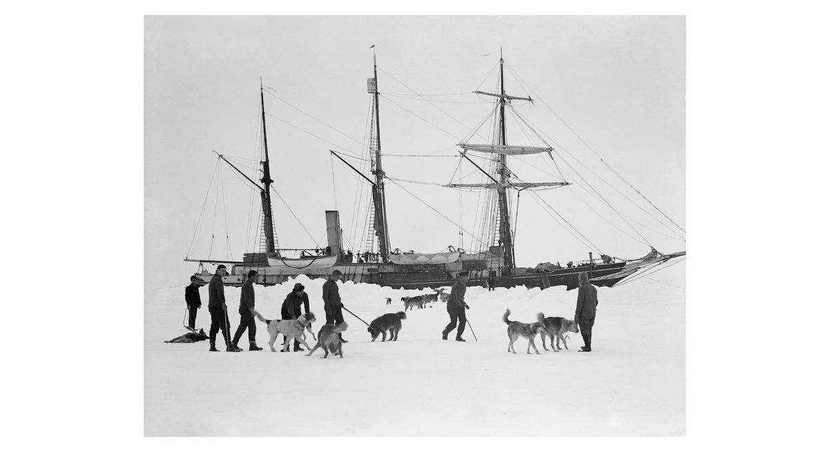 100 year old photographs show the beauty of Shackleton's ship Endurance ...