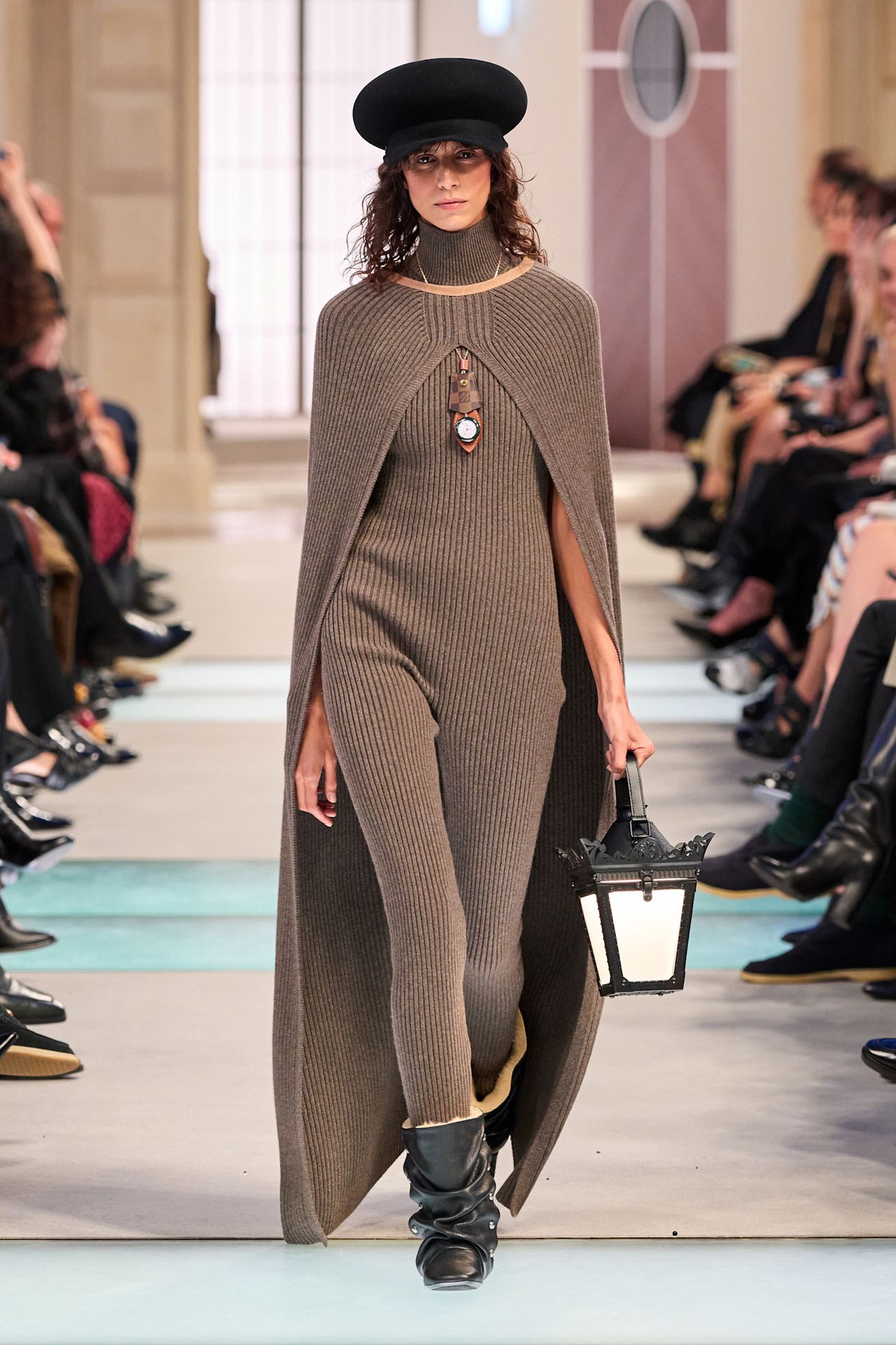 The 17 Best Long Pendant Necklaces of 2025 | Who What Wear