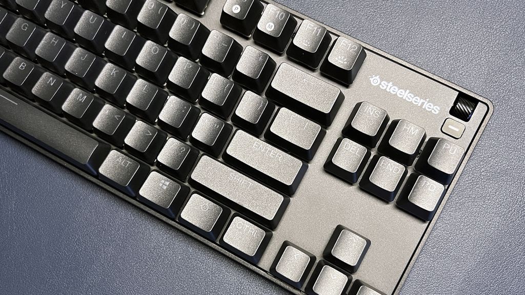SteelSeries Apex 9 TKL Review: Hot-Swappable Optical Switches | Tom's ...