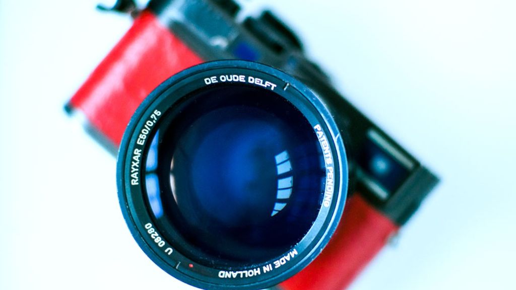 The 8 fastest lenses in 2023 – break the speed limit with glass as fast ...