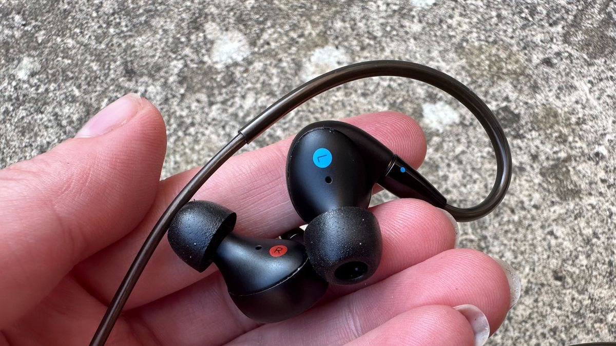 1More Penta Driver P50 review: wired earbuds with premium components ...