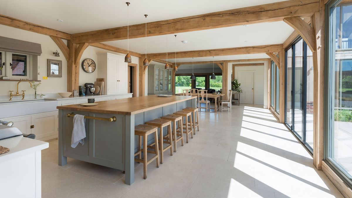 How to create a sociable home for family, friends and fun | Homebuilding