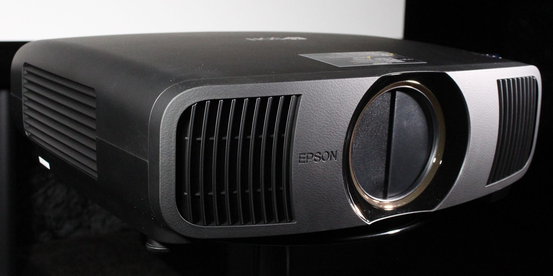 Epson QB1000 projector review: spectacular big screen bang for your ...