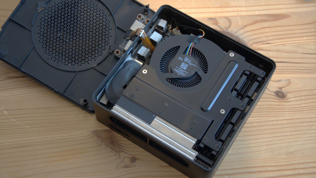 Minisforum UH125 Pro mini PC review | TechRadar