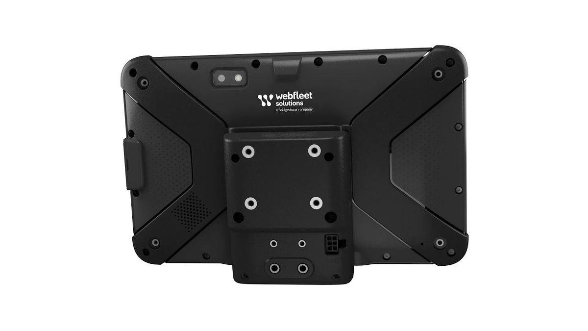 Hands on: Webfleet Solutions PRO 8475 TRUCK Android tablet review ...