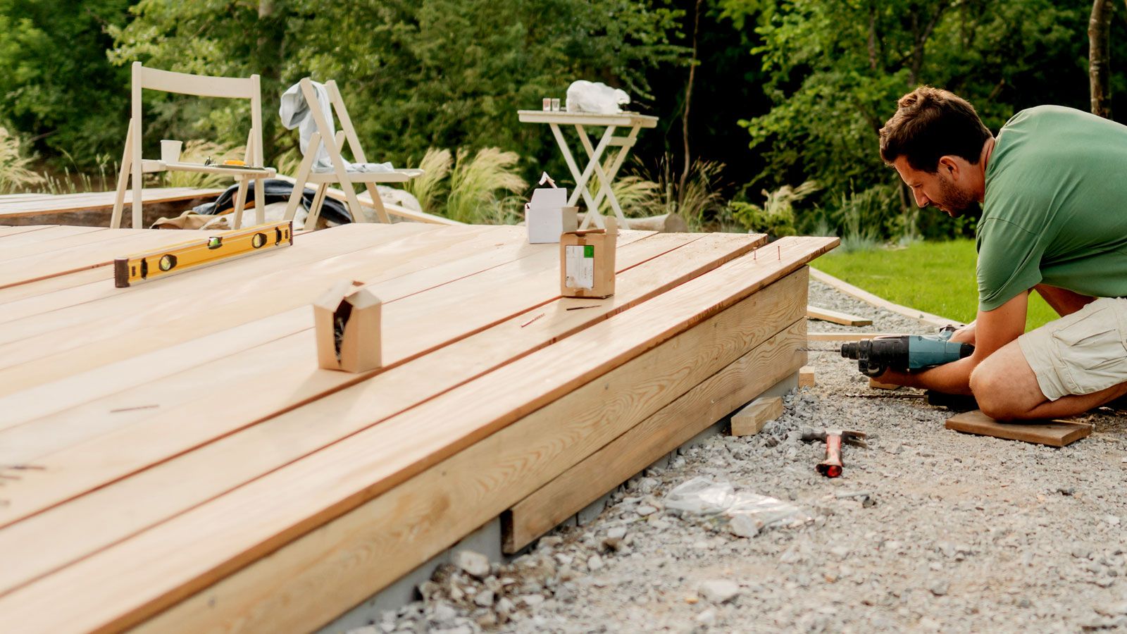 How to lay decking: A step by step guide | Homebuilding