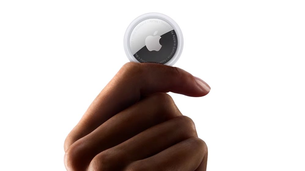 Apple AirTag vs Tile vs Samsung Galaxy SmartTag: which tracker is best ...