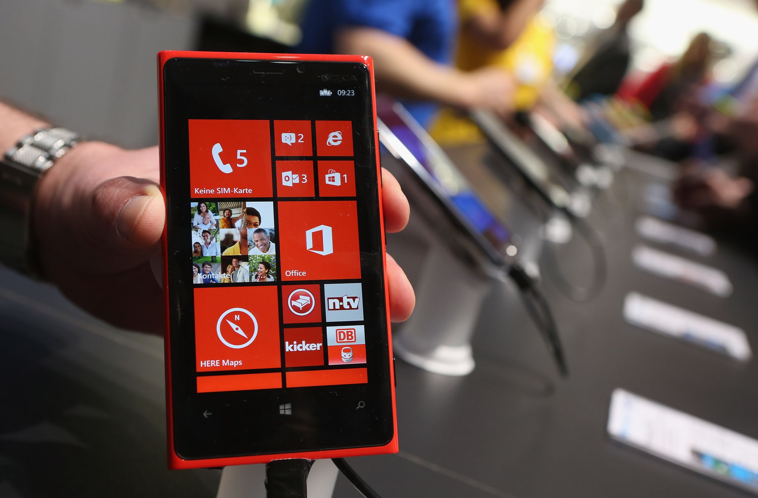 Microsoft pulls the plug on Windows 10 Mobile | The Week
