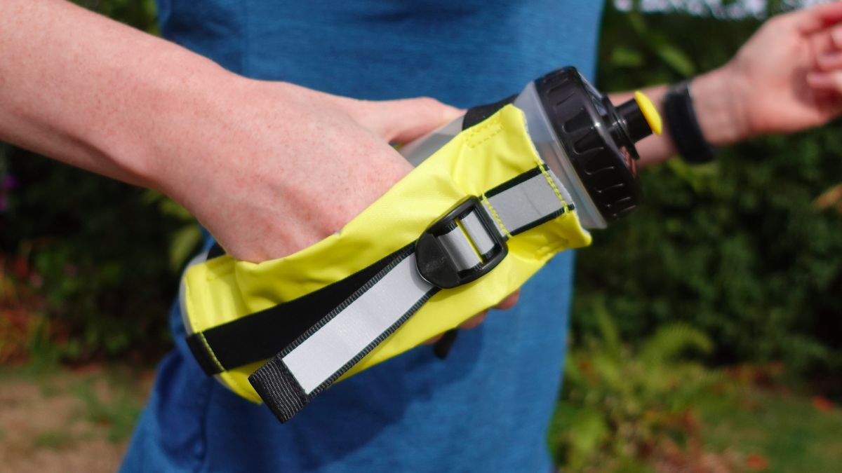 Best running water bottles 2023 | Advnture