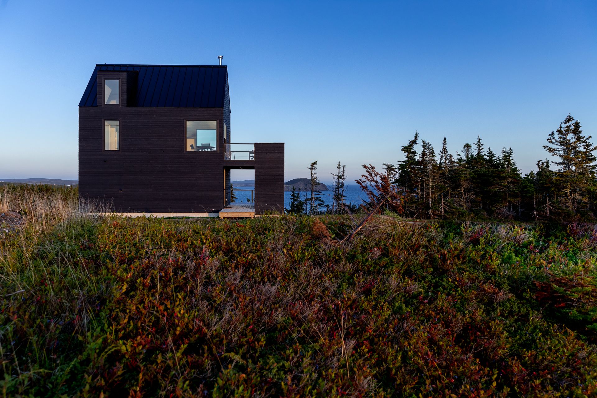 Contemporary Newfoundland cabin offers spectacular views | Wallpaper*