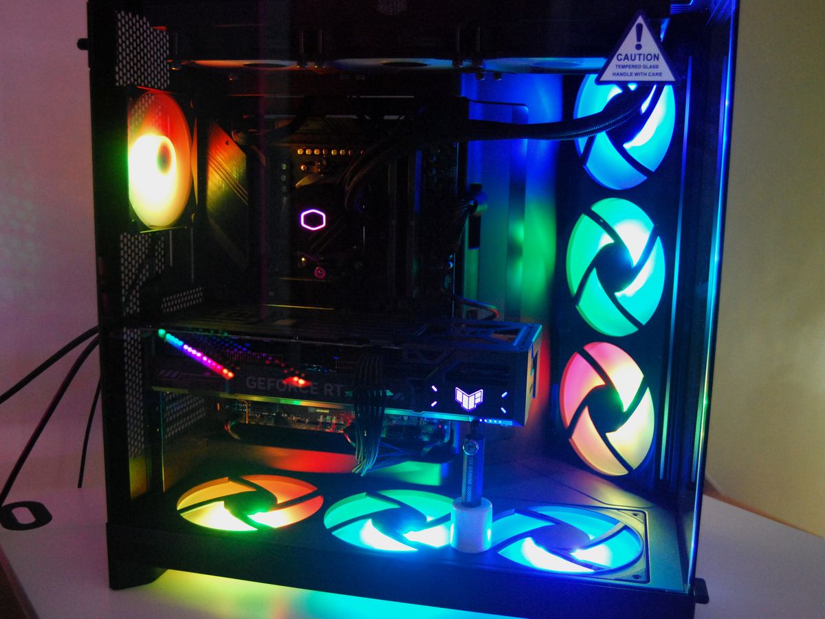 NZXT H9 Flow RGB+ (2025) review: The best PC case I've used | Windows ...