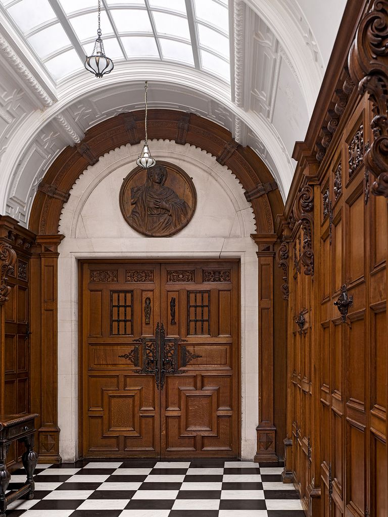 Longstowe Hall: The superb country house that makes you feel like you ...