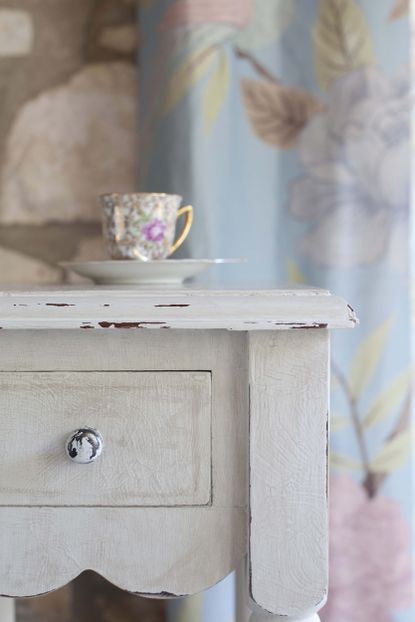 How to create vintage paint effects | Real Homes