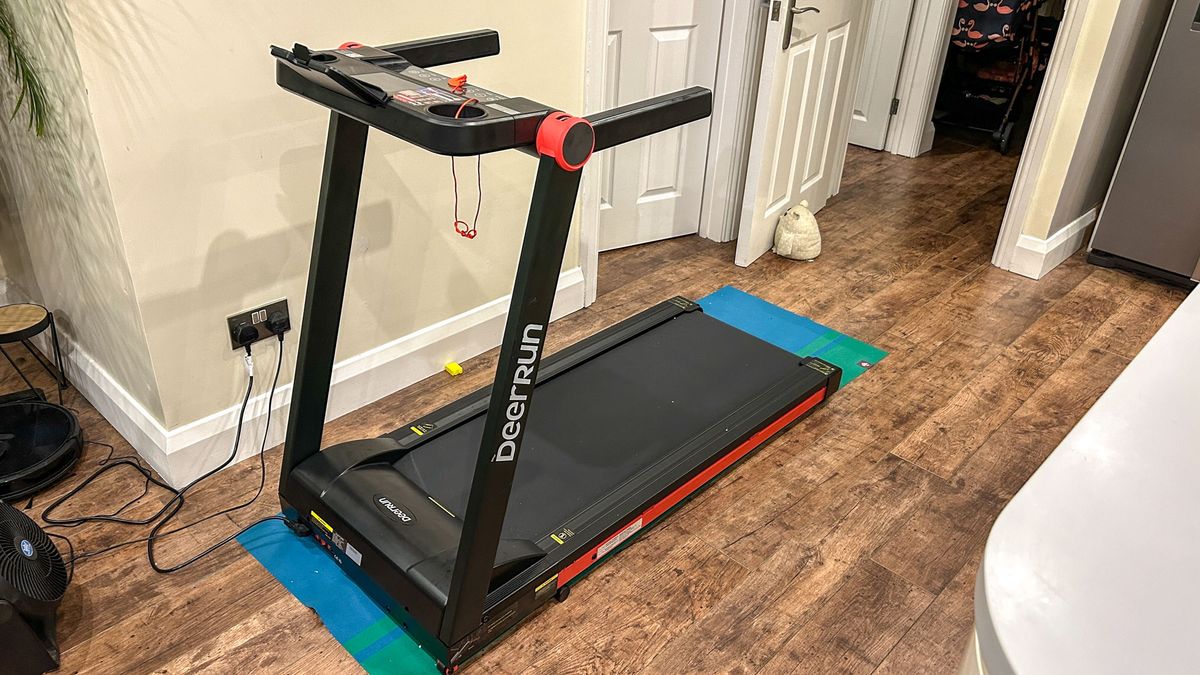 DeerRun A1 Pro Folding Treadmill review | Tom's Guide