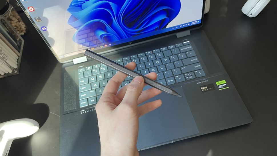 HP Spectre x360 16 (2024) review: A premium 2-in-1 laptop that does it ...