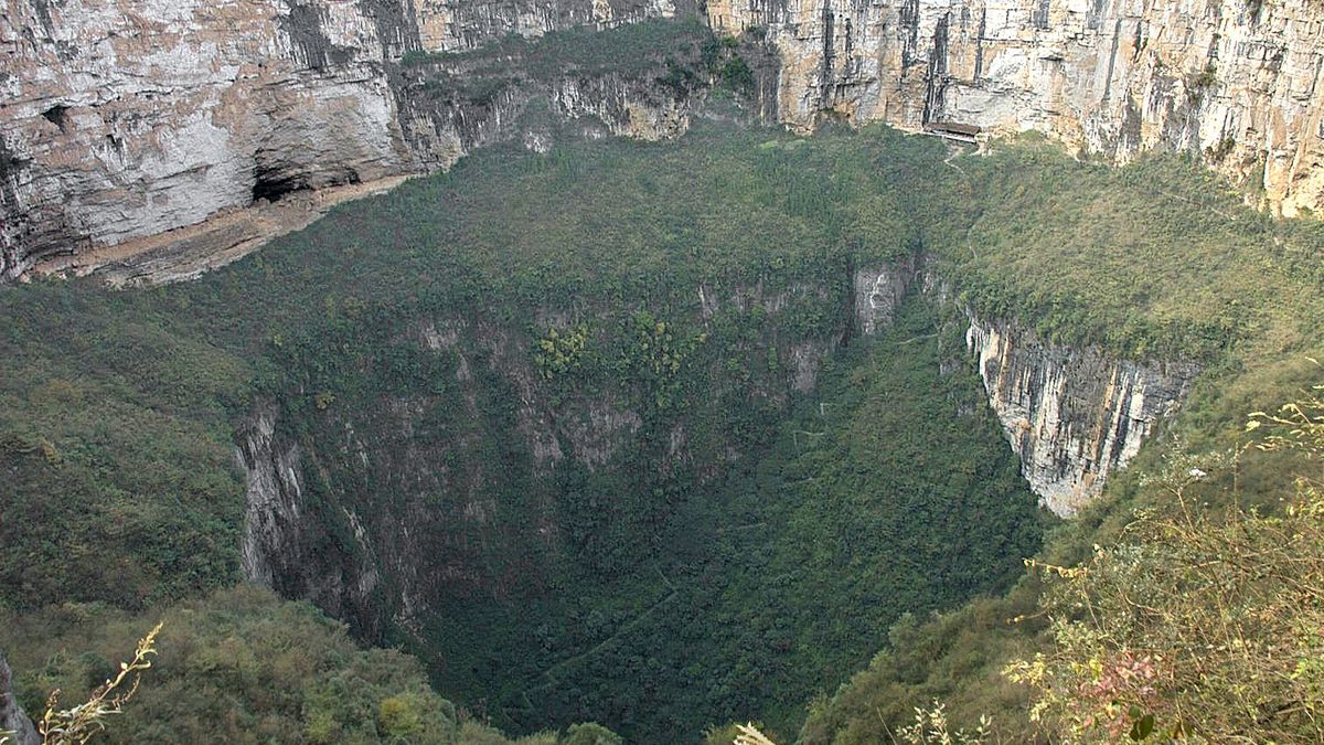 14 of the deepest sinkholes on Earth | Live Science