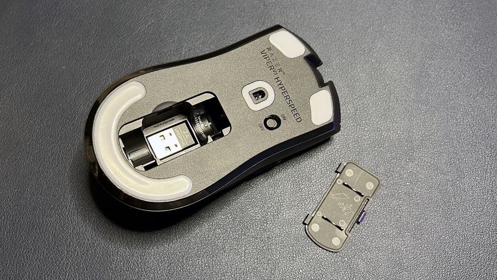 Razer Viper V3 HyperSpeed Review: Feels Lighter | Tom's Hardware