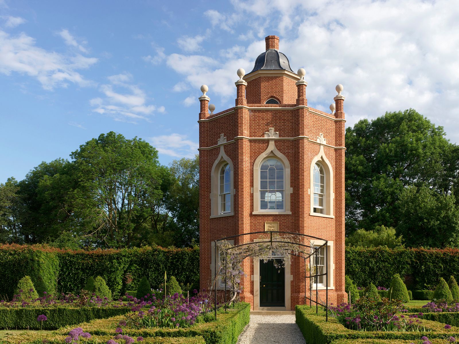 The rather wise folly at Wolverton Hall: 'There isn’t a detail that I ...