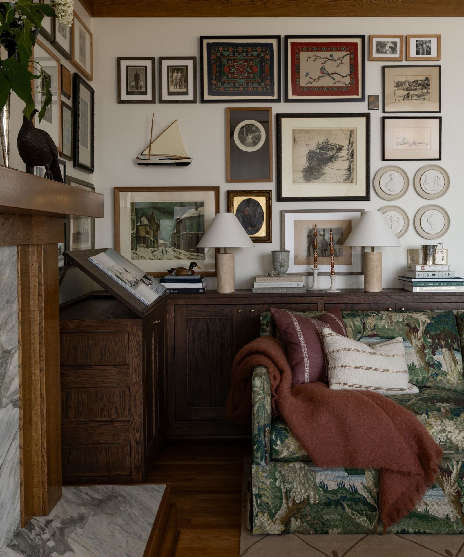 Tour this rom-com inspired living room by Oho Interiors | Homes and Gardens