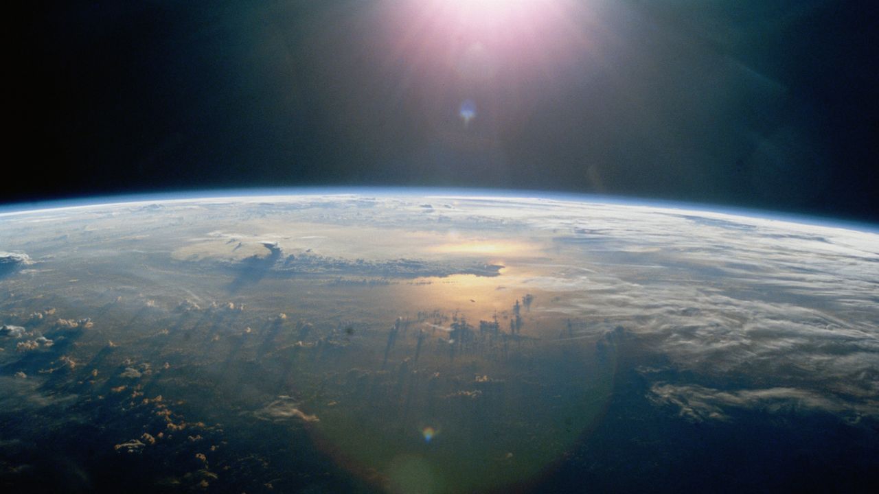 What if the Carrington Event, the largest solar storm ever recorded, happened today? | Live Science