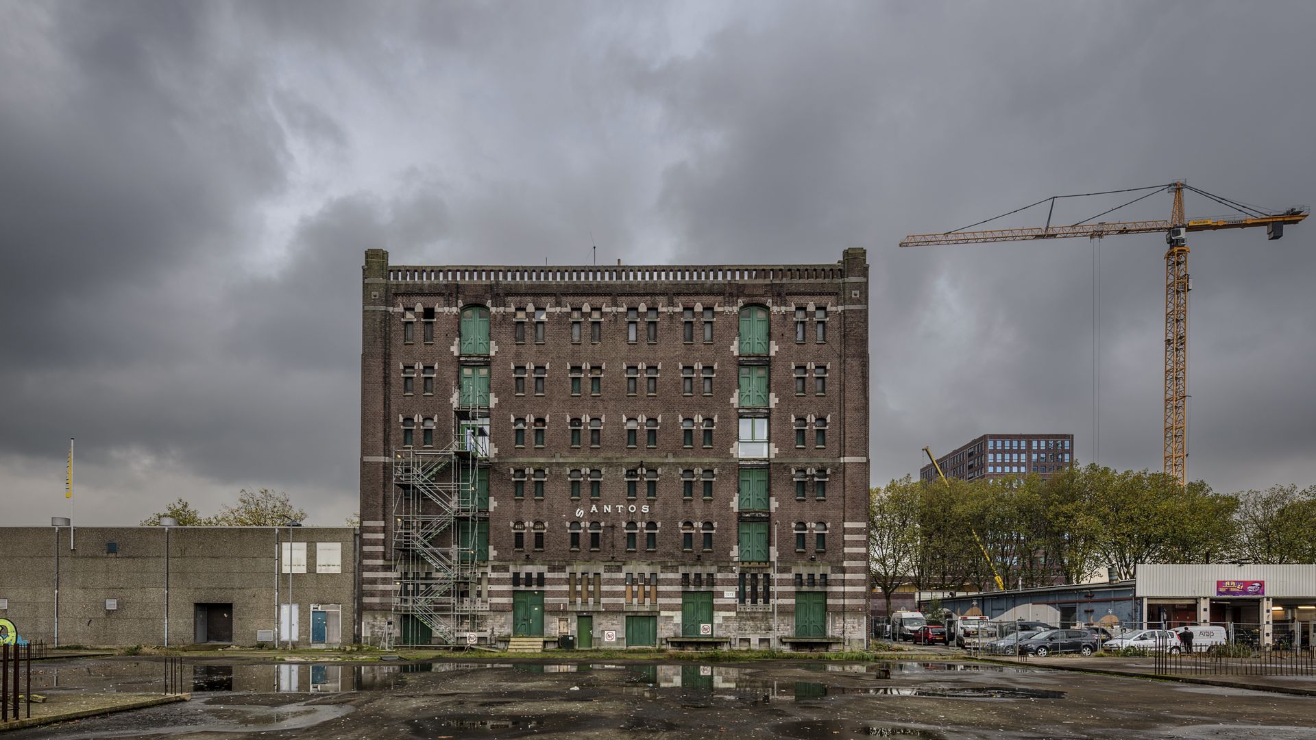 Massive Dutch photography museum will open in eight-story warehouse in ...