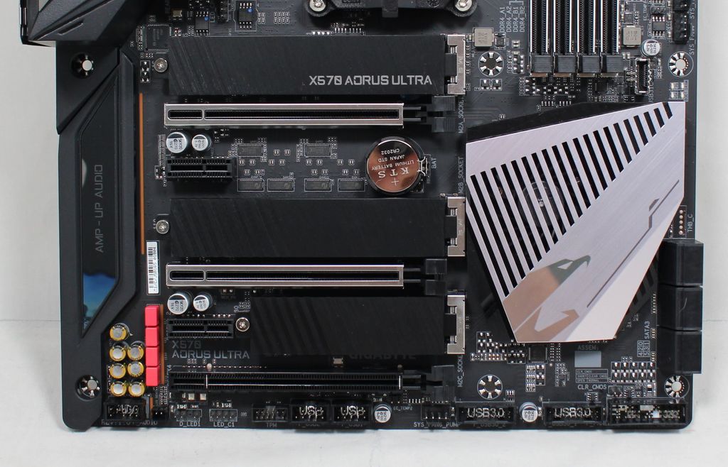 Gigabyte X570 Aorus Ultra Motherboard Review: $300 Excellence | Tom's ...