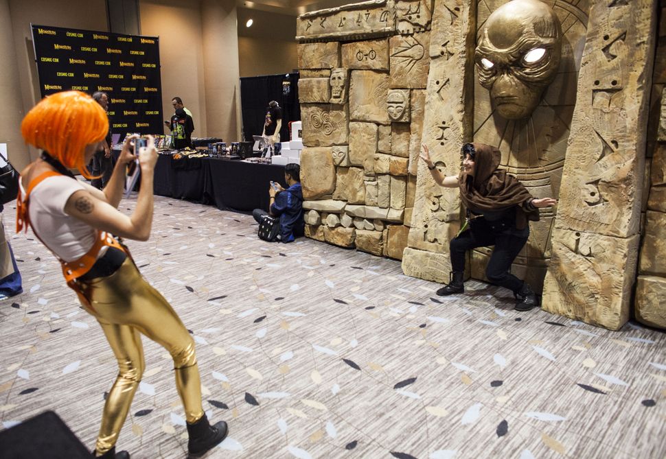 Extraterrestrials Invade California: Alien Con 2016 in Photos | Space