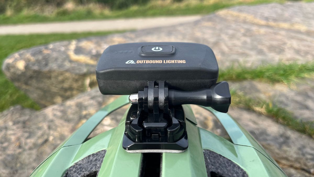 Outbound Lighting Hangover review | Bike Perfect
