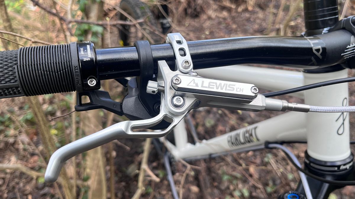 Lewis LH4 Brake Set review | Bike Perfect