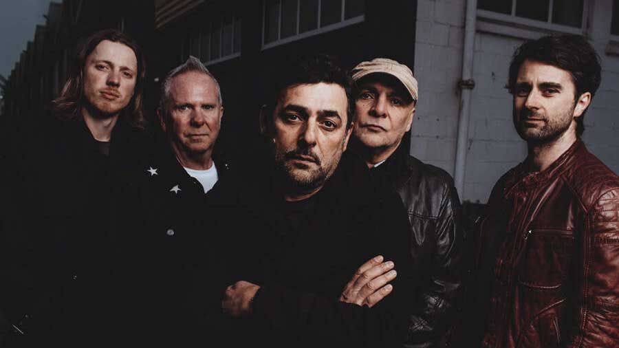 Gun: Hombres, tough Spanish crowds, an X-rated video and that "strange ...