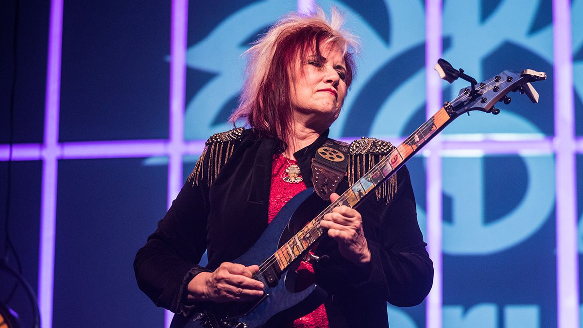 Jennifer Batten pays tribute to Jeff Beck with Cause We’ve Ended as ...