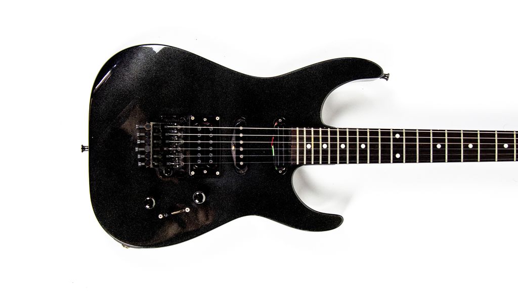 Heart's Nancy Wilson selling guitars from the band's live history ...