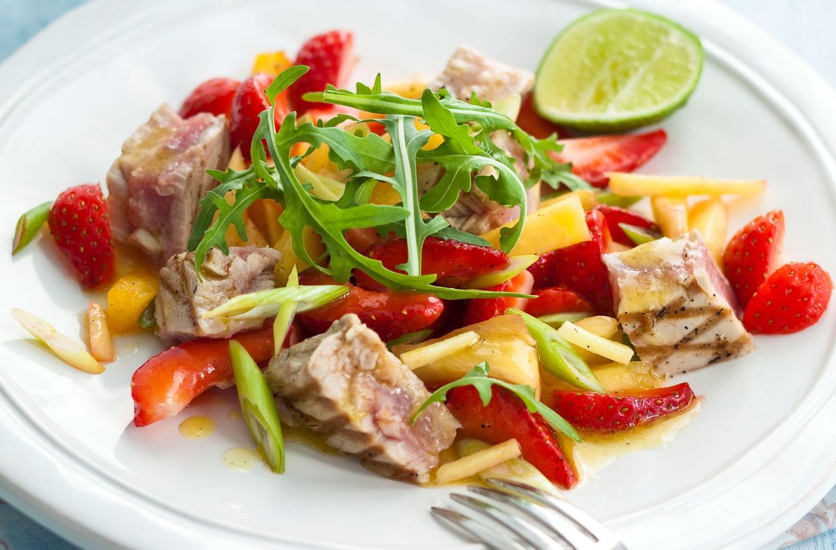 Tuna and strawberry salad | British Recipes | GoodtoKnow