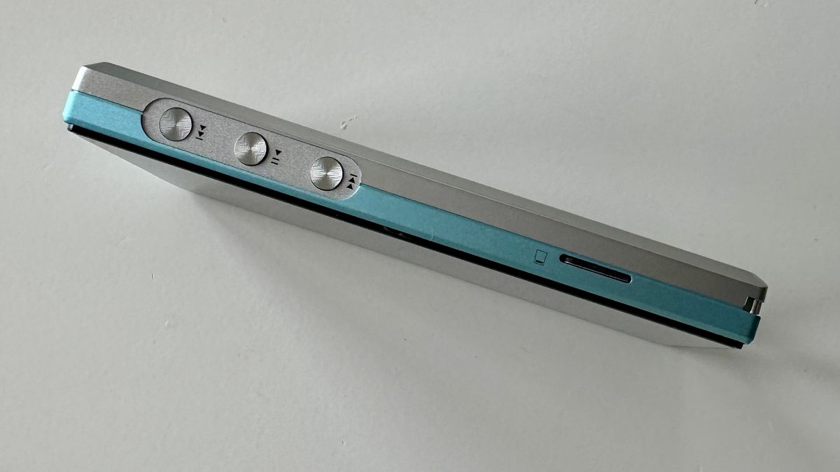 Fiio JM21 digital audio player review: it's hard to believe it sounds ...