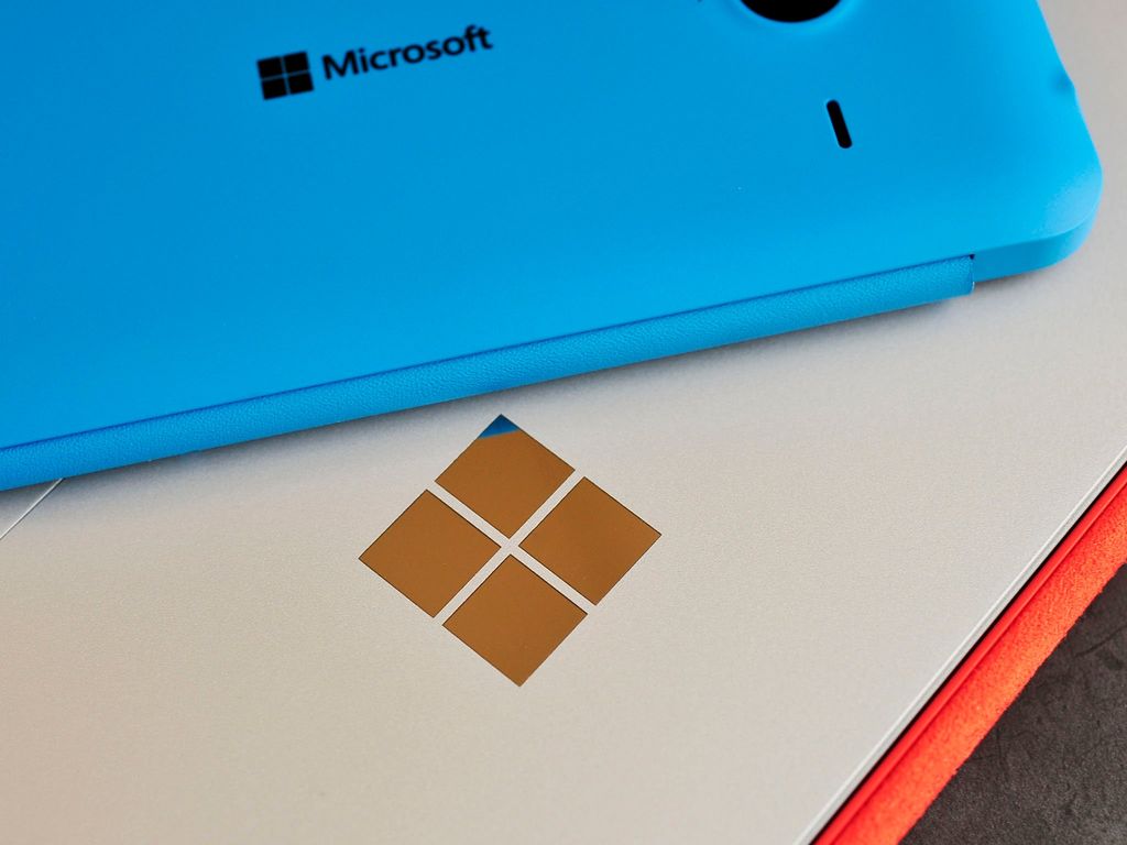 Microsoft's ARM64 support for Windows 10 coming with 'Redstone wave ...