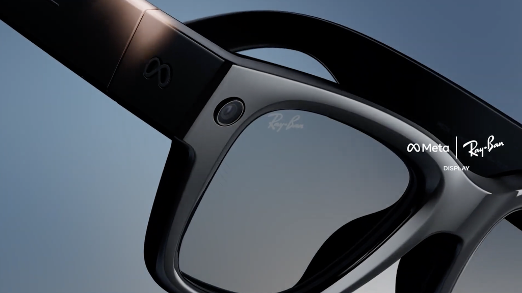 New Meta Ray-Ban Glasses leak, with amazing new feature I need in my ...