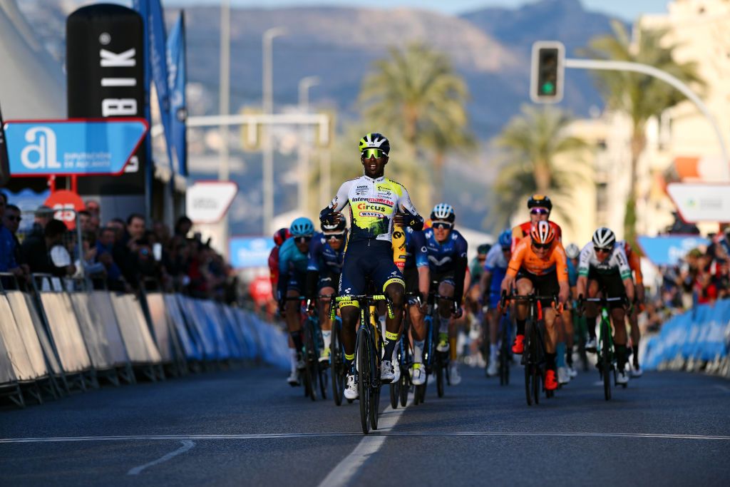 Volta a la Communitat Valenciana: Biniam Girmay takes stage one sprint ...