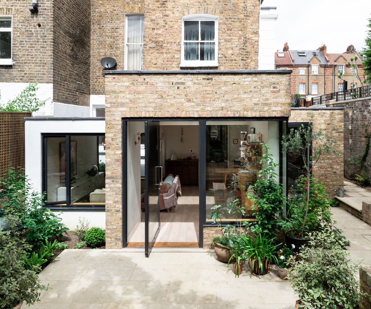 Living room extension ideas that improve your outdoor connection ...