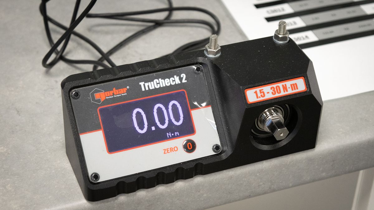 How accurate is a well used torque wrench? We went to a lab to find out ...