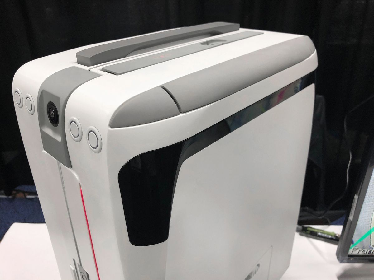 Self-Driving Luggage Just Followed Me Around at CES 2018 | Tom's Guide