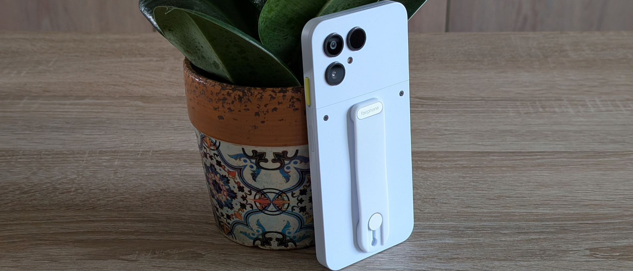 Fairphone (Gen. 6) review: eigenwijs, duurzaam, maar niet perfect ...