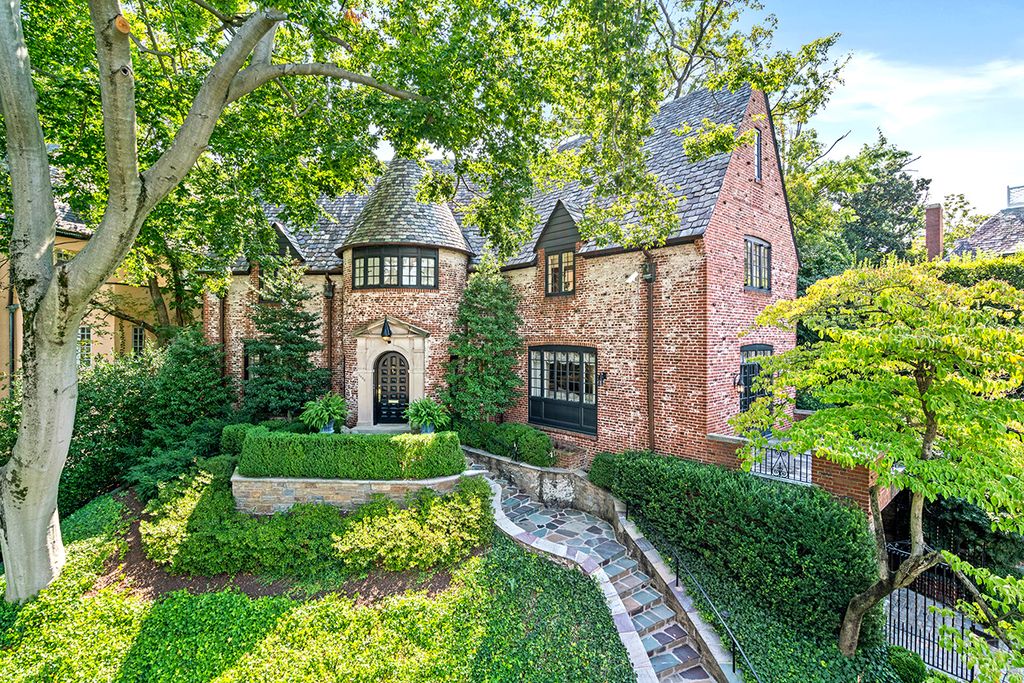 6 timeless homes in the French Norman Style | The Week